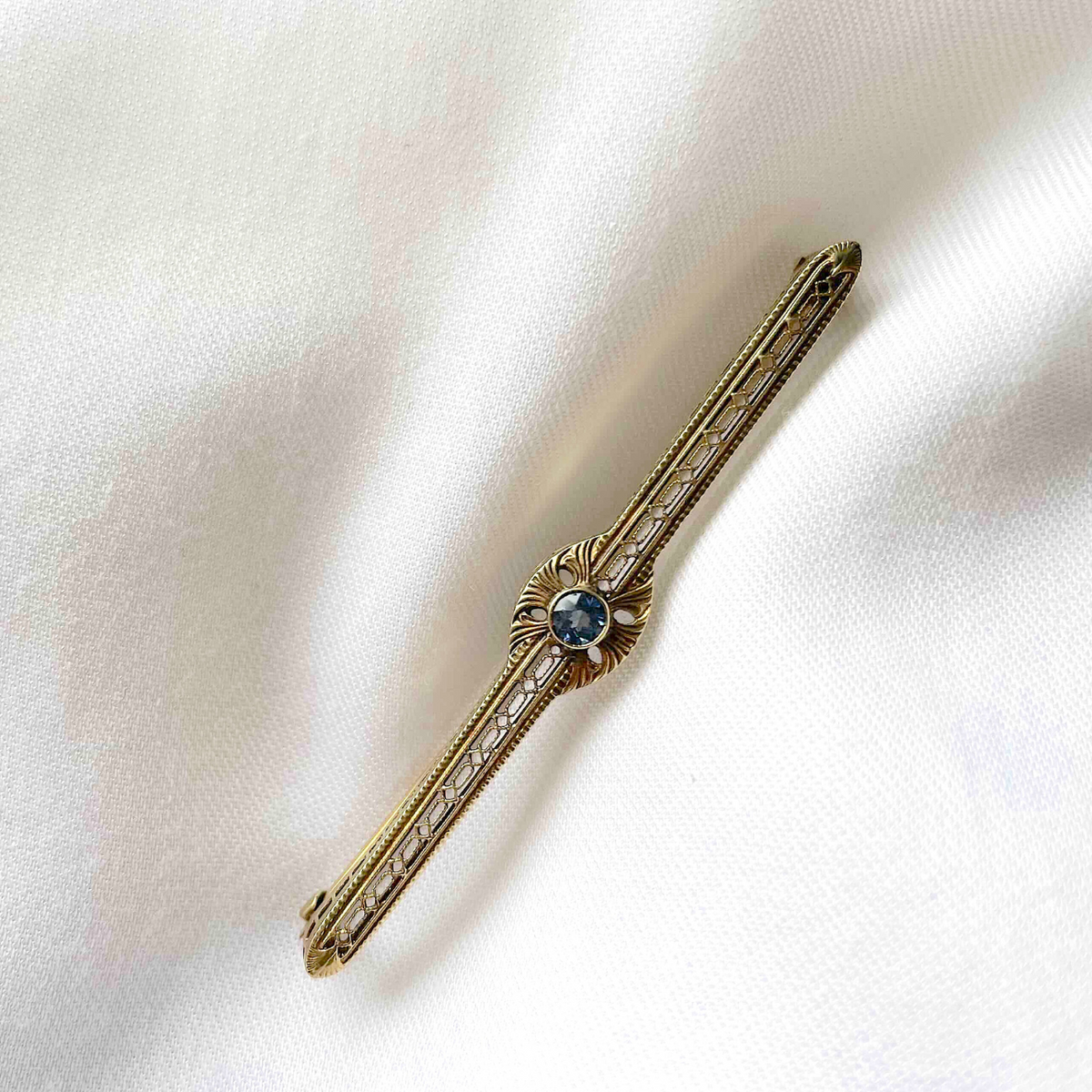 Vintage 14k Gold Art Deco 1920s Geometric Sapphire Brooch – Piper ...